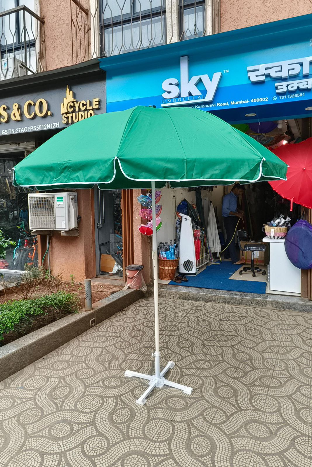 Bask in Bliss: Your Guide to the Ponjee Thick Cloth Garden Umbrella